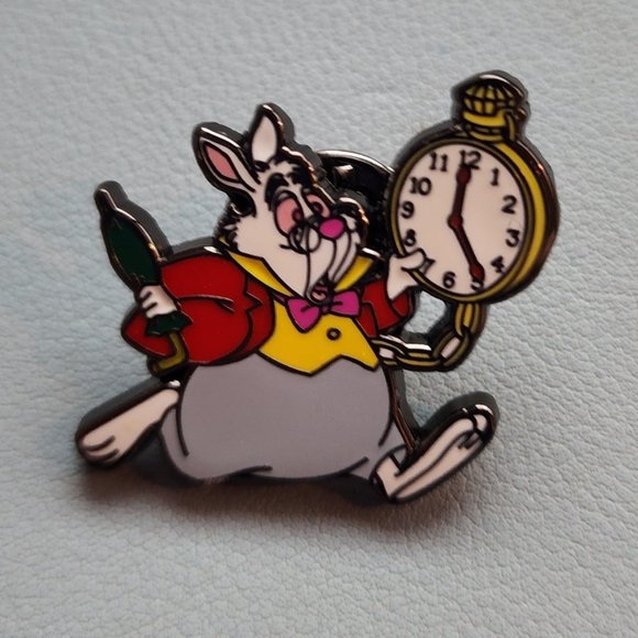 Loungefly | Accessories | Loungefly Alice In Wonderland Icons Open ...